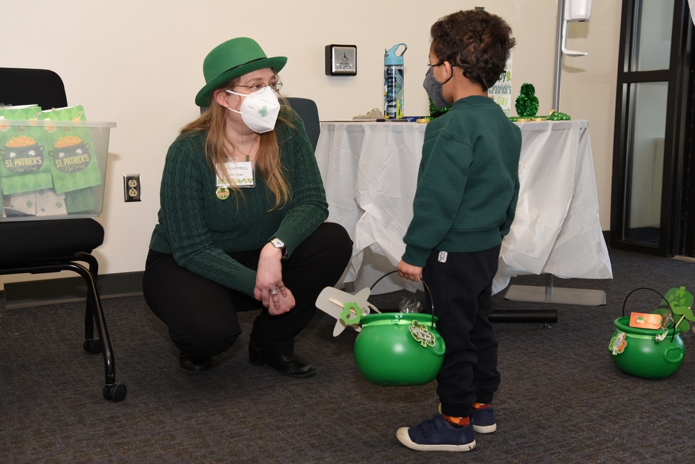 DVIDS - Images - A&FRC hosts military families [Image 4 of 5]