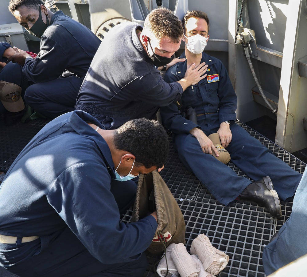 DVIDS - Images - USS Benfold Conducts Training Exercise [Image 7 of 10]