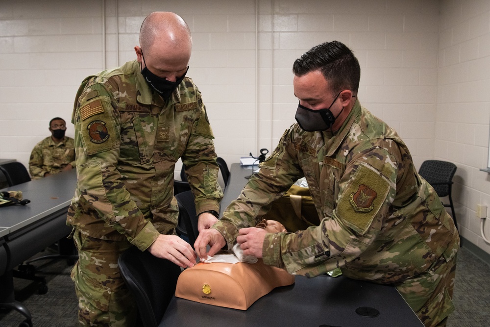 DVIDS - Images - 919 SOMSG conducts Self Aid Buddy Care training [Image ...