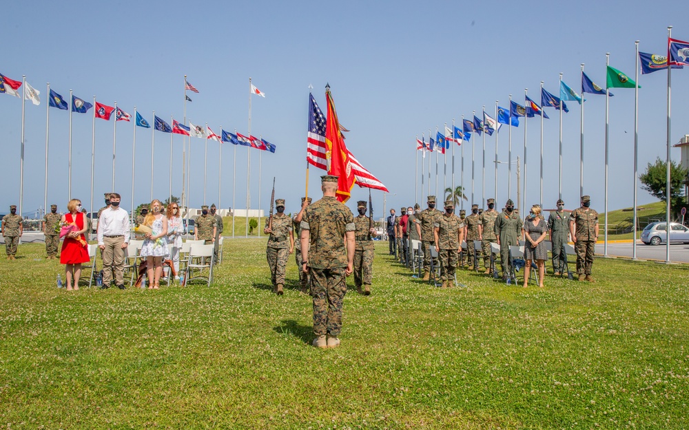 DVIDS - Images - Lt. Col. Mark Hamilton Retirement Ceremony [Image 7 of 8]