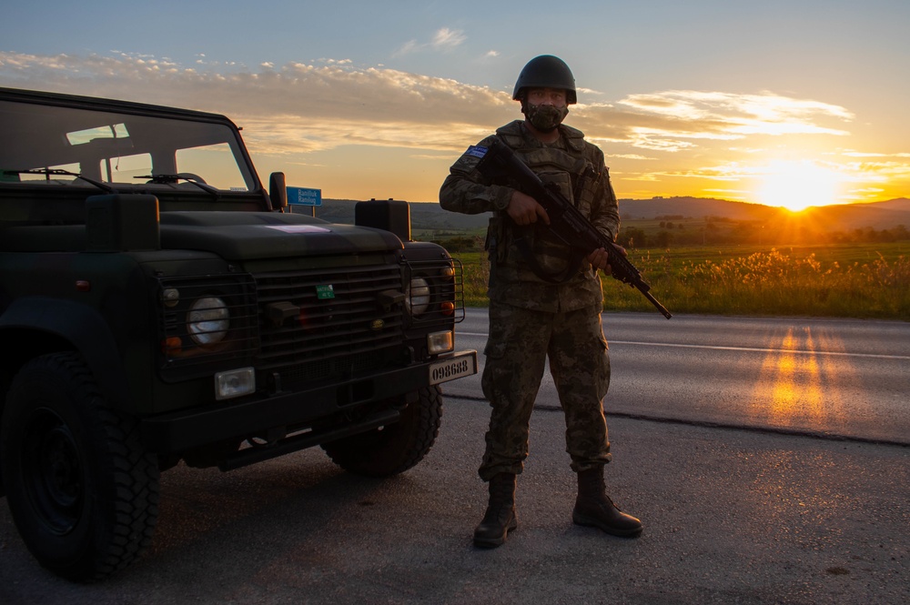 Dvids Images Turkish Kfor Soldiers Conduct Town Patrol [image 8 Of 10]