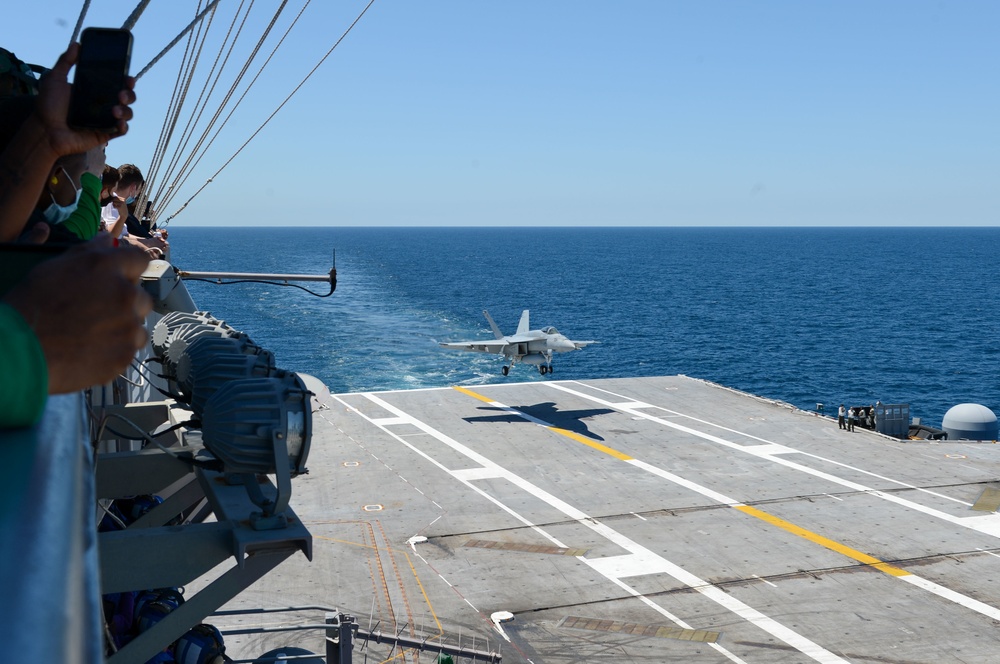 DVIDS - Images - Carrier qualifications qualifications certify naval ...