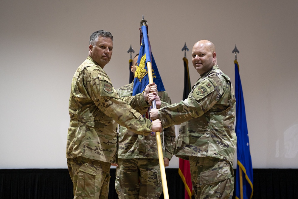 DVIDS - News - 386th EMXG welcomes new commander