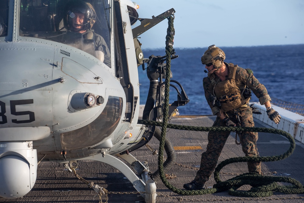 DVIDS - Images - 15th MEU ADR Det Marines, Sailors fast-rope aboard USS ...