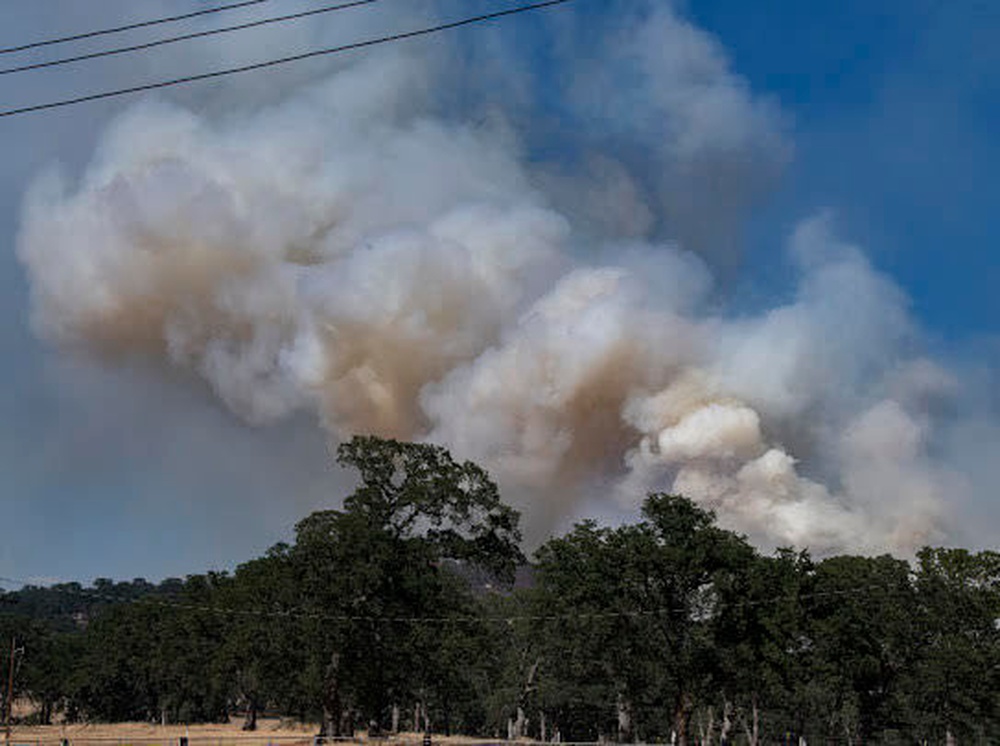 DVIDS - News - Beale, Local Fire Agencies contain Intanko Fire