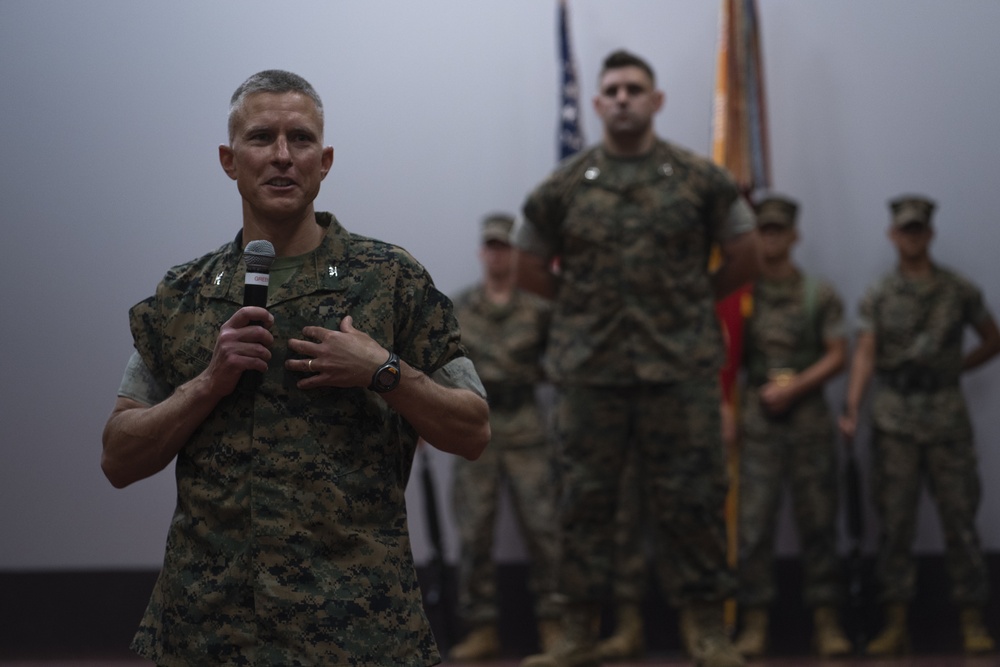 DVIDS - Images - 3d Marines Change of Command [Image 4 of 4]