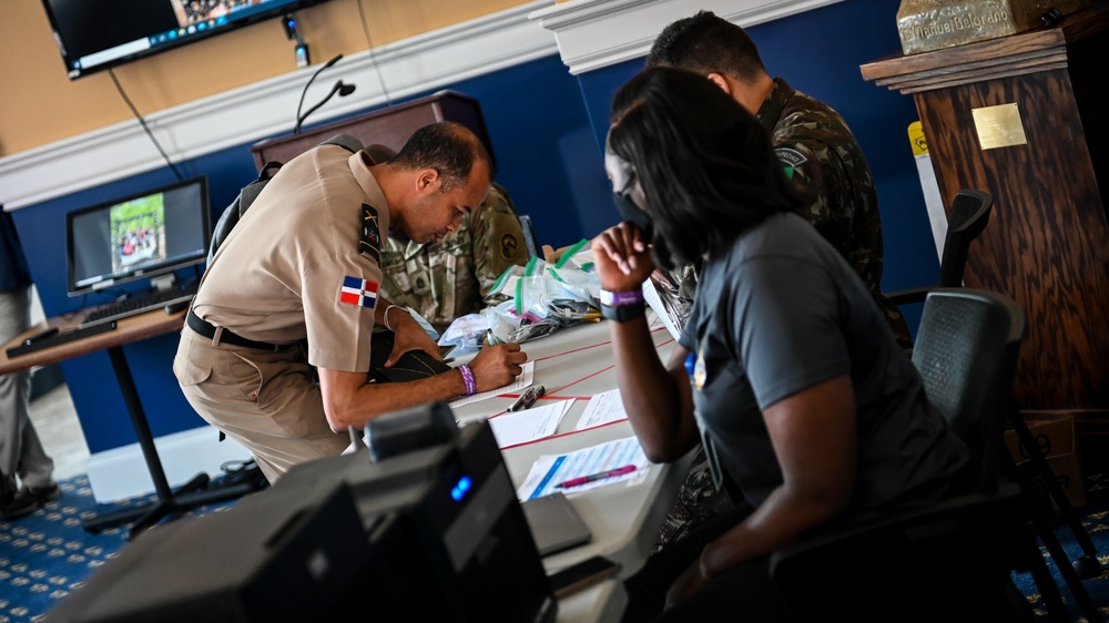 DVIDS - Images - Class 61 In-Processing Day [Image 20 of 22]