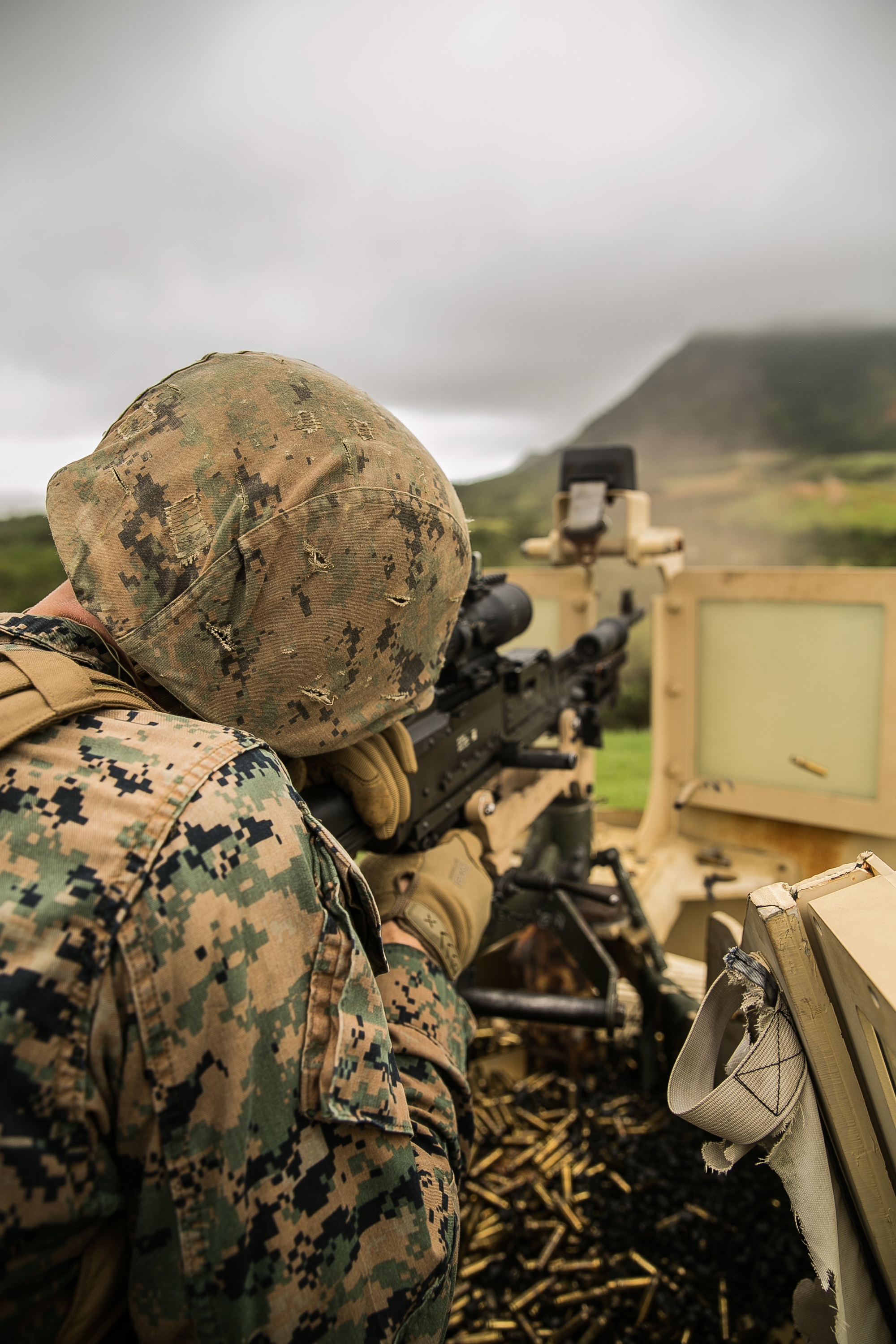 Thumbs Up Machine Gun
