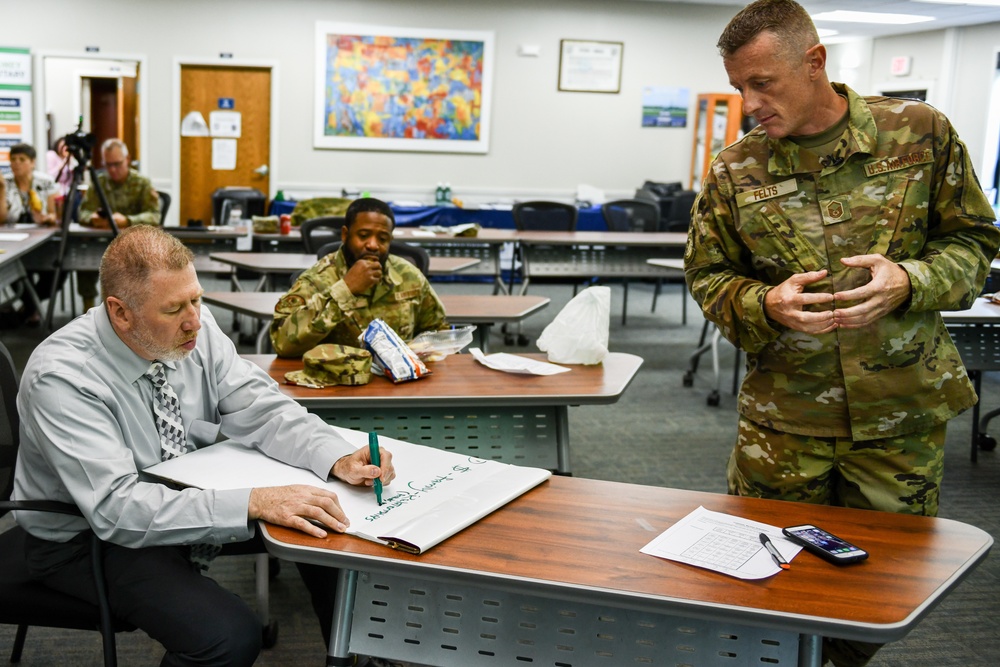 DVIDS - Images - Lunch and Learn: DISC assessment [Image 1 of 3]