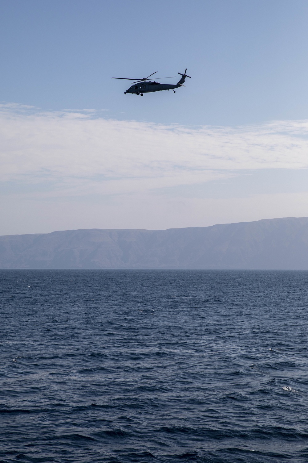 DVIDS - Images - An MH-60S Sea Hawk assigned to Helicopter Sea Combat ...