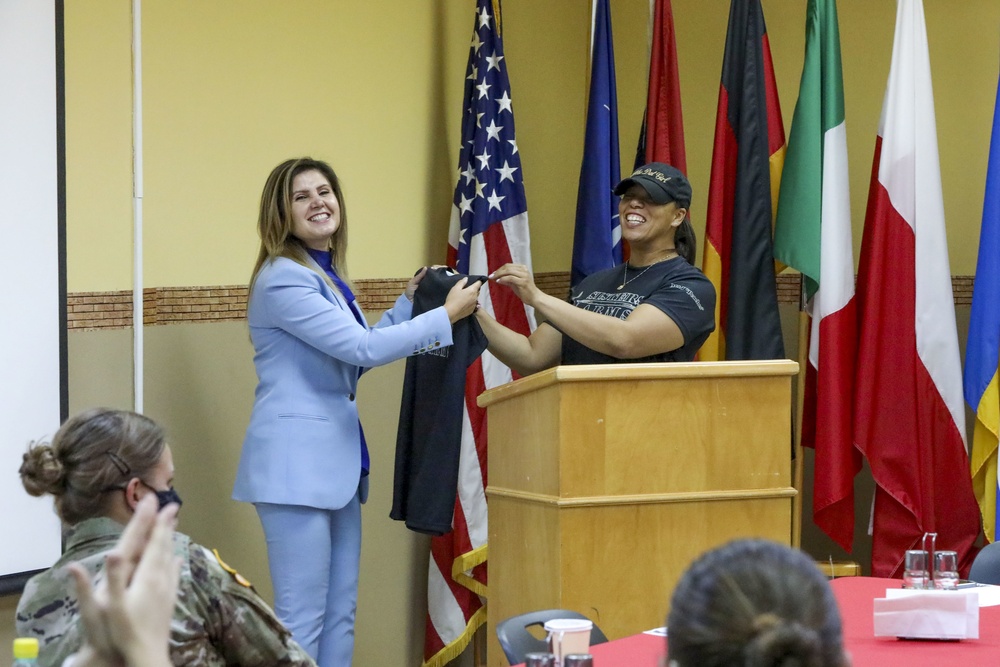 Dvids Images Womens Equality Day Celebration [image 4 Of 6]