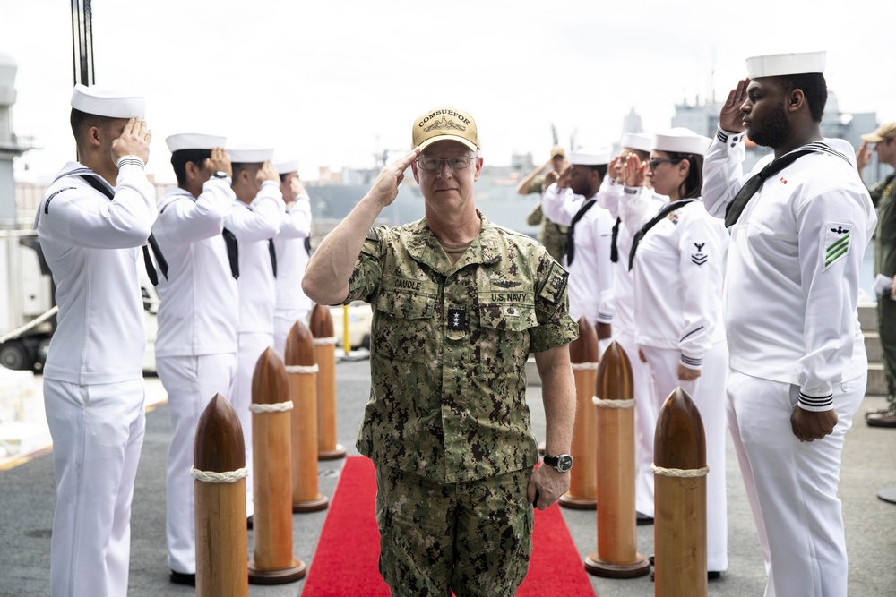 DVIDS - Images - Commander, Submarine Force Visit [Image 1 of 8]