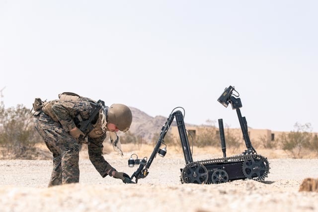 DVIDS - Images - Advanced EOD students expand skillset for broad ...