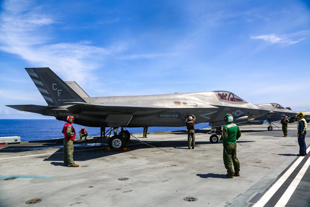 DVIDS - Images - VMFA-211 and UK 617 Squadron Launch for Dual Carrier Operations [Image 7 of 7]