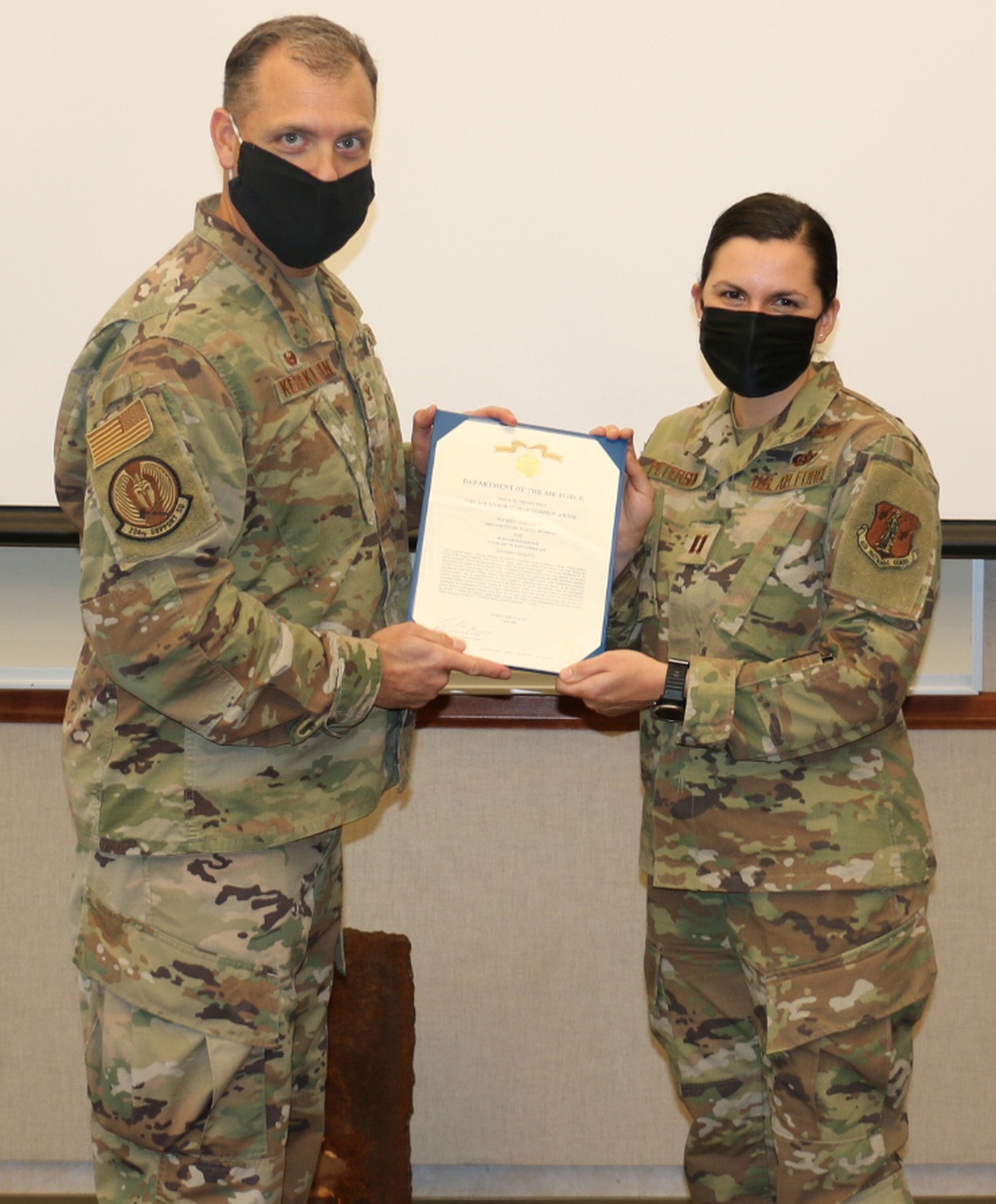 DVIDS - News - Eastern Air Defense Sector awards medals to seven Airmen