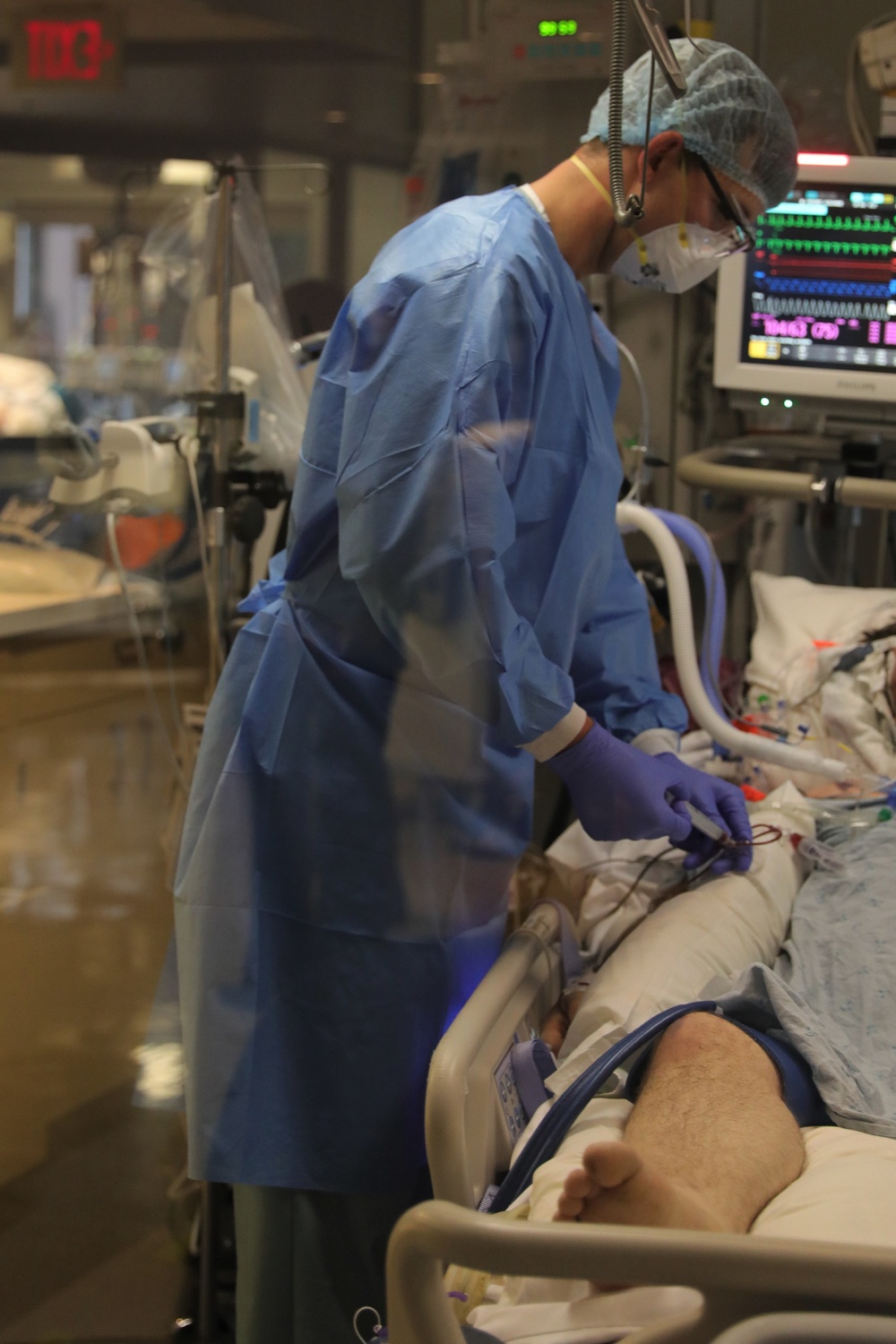 DVIDS - Images - Medical Readiness Team provide care to ICU patients ...