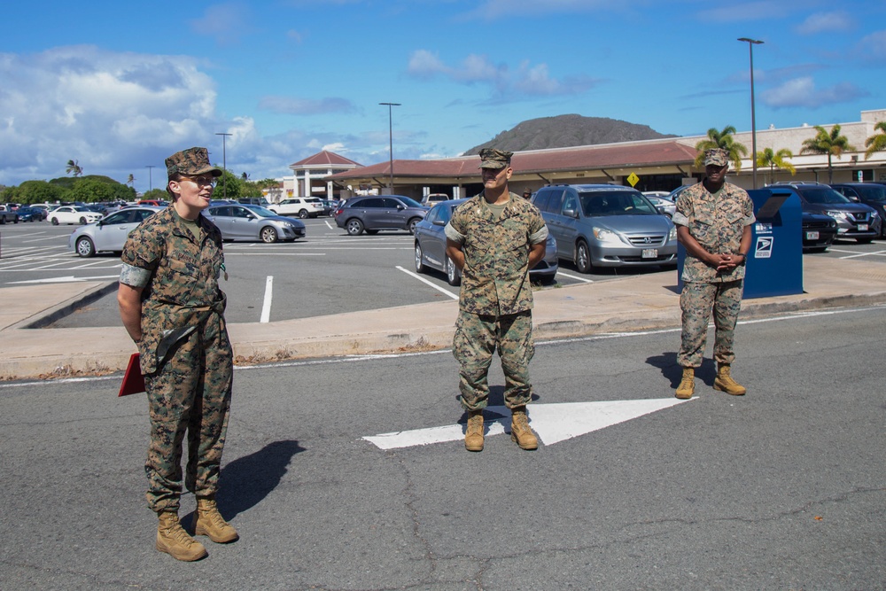 DVIDS - Images - Sgt. Barrett Receives Navy Commendation Medal [Image 2 ...