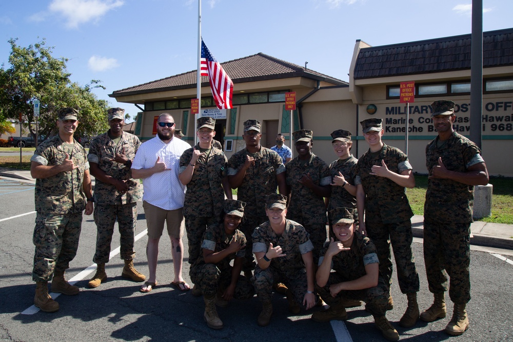 DVIDS - Images - Sgt. Barrett Receives Navy Commendation Medal [Image 5 ...