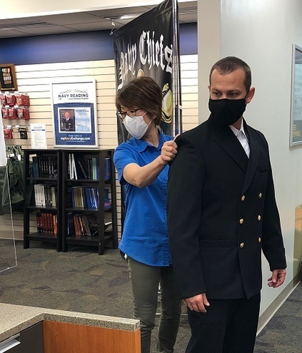 DVIDS - Images - NEX Sasebo assists newly selected Chief Petty Officers ...