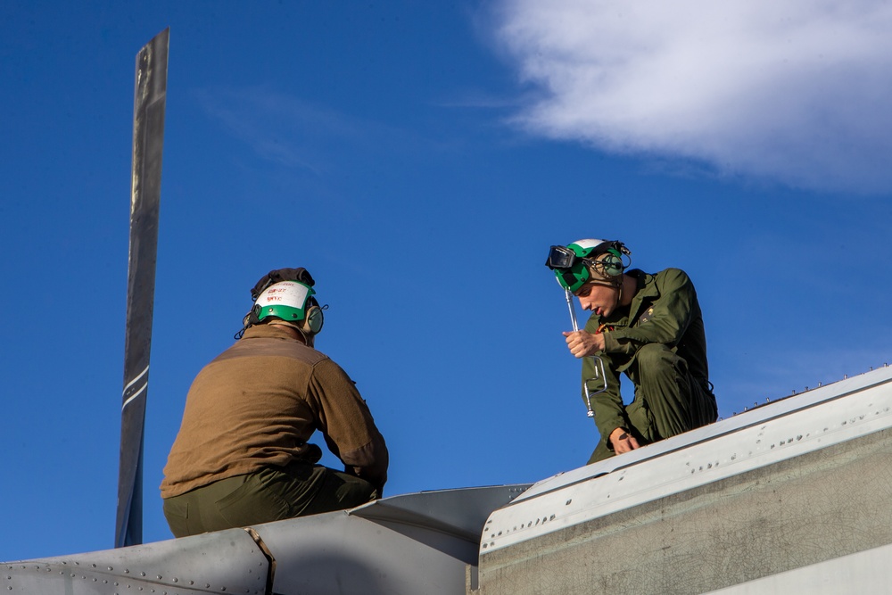Dvids Images Marines Train In The Rocky Mountains Engine
