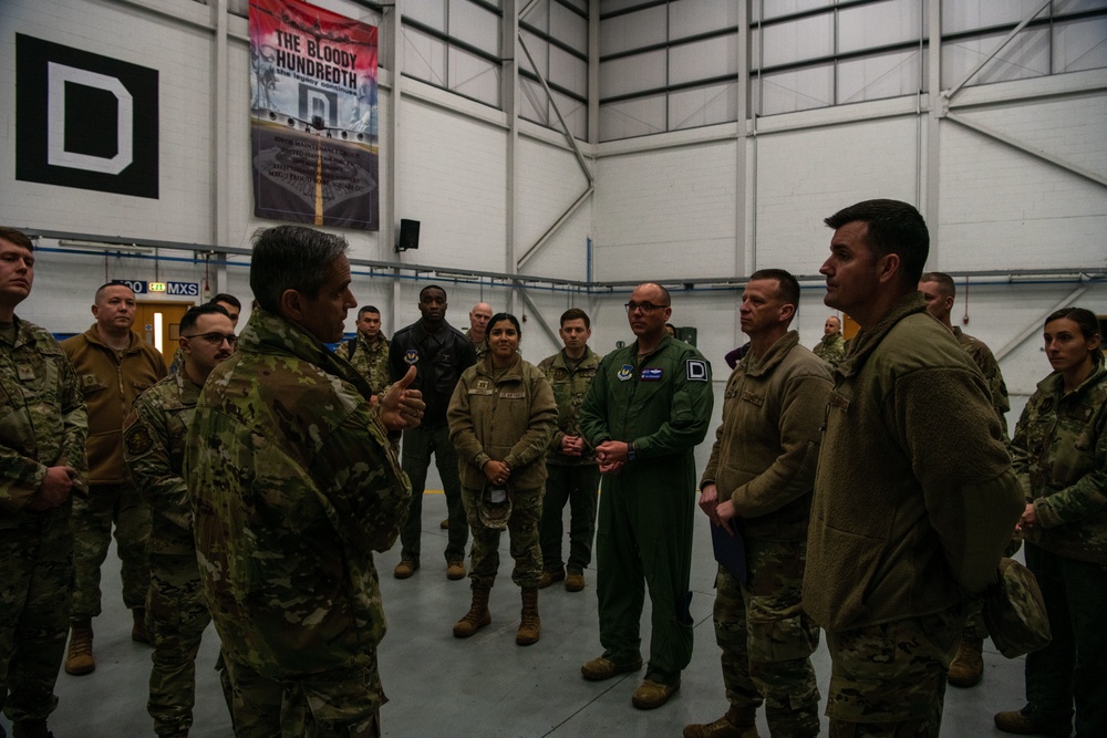 DVIDS - Images - U.S. Air Force Lt. Gen. Steven Basham visits RAF ...