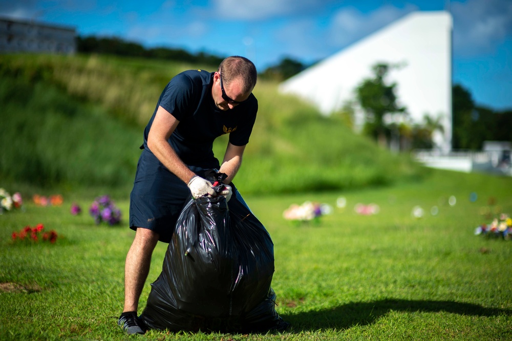 DVIDS - Images - Carrier Strike Group One Sailors Conduct a Cemetery ...