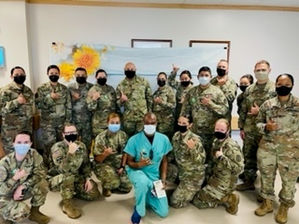 DVIDS - Images - Tripler Army Medical Center DAISY Award Program [Image ...