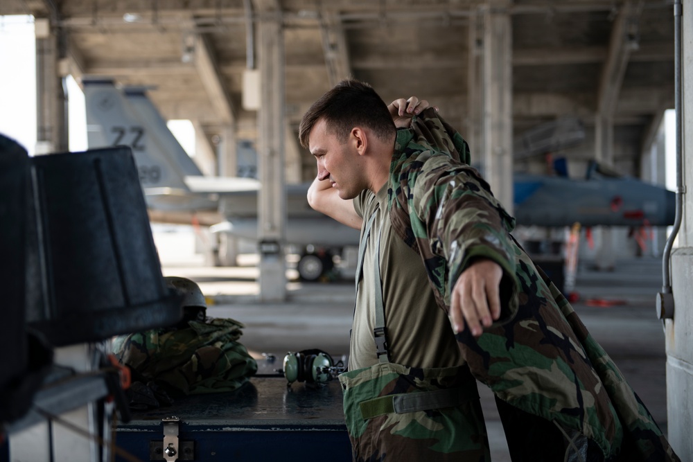 DVIDS - Images - MOPP sortie generation during ATSO training [Image 3 ...