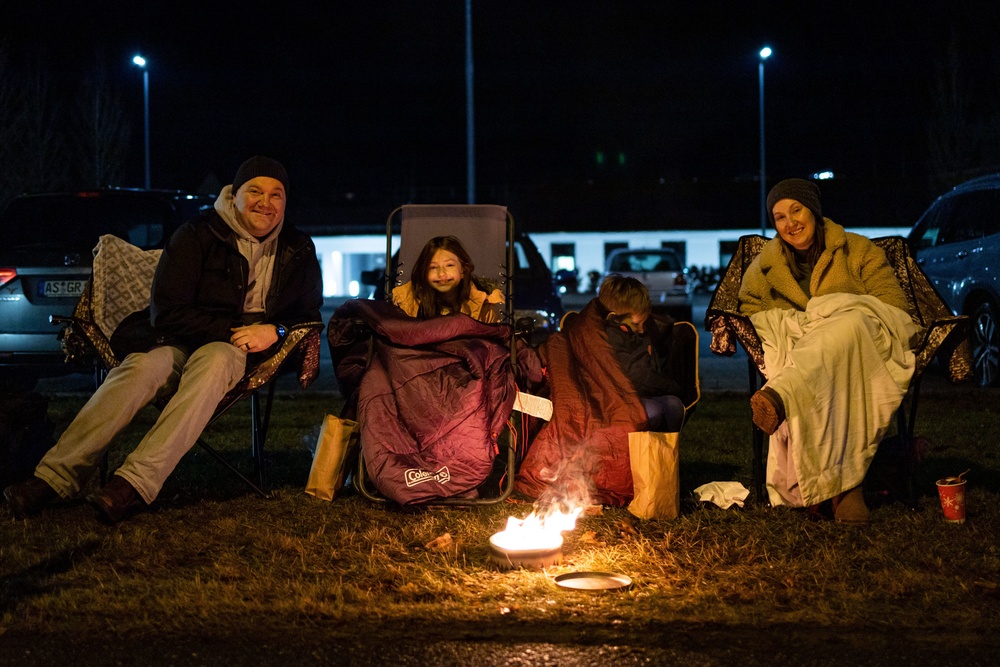 DVIDS - Images - 2CR Dragoon Ride Holiday Parade [Image 1 of 4]