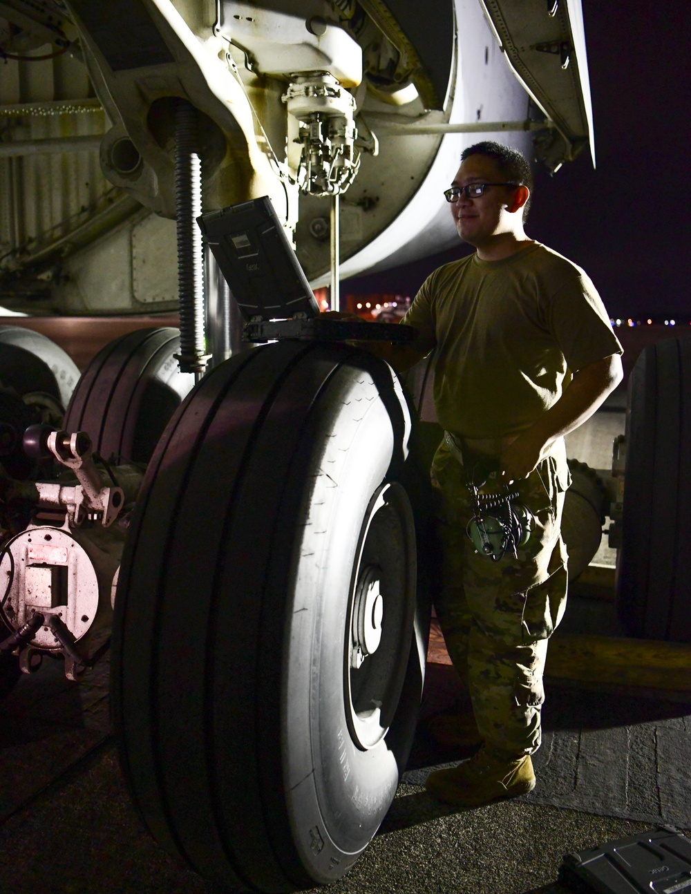 DVIDS - Images - C-5M maintenance training [Image 5 of 8]