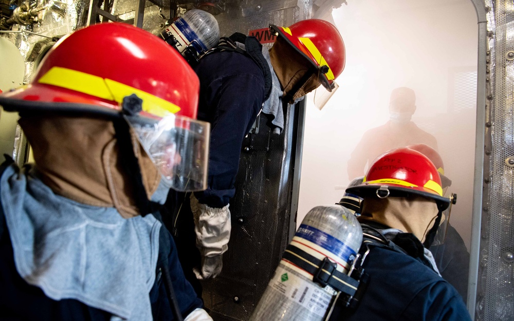 DVIDS - Images - USS Charleston Sailors Participate in Simulated ...