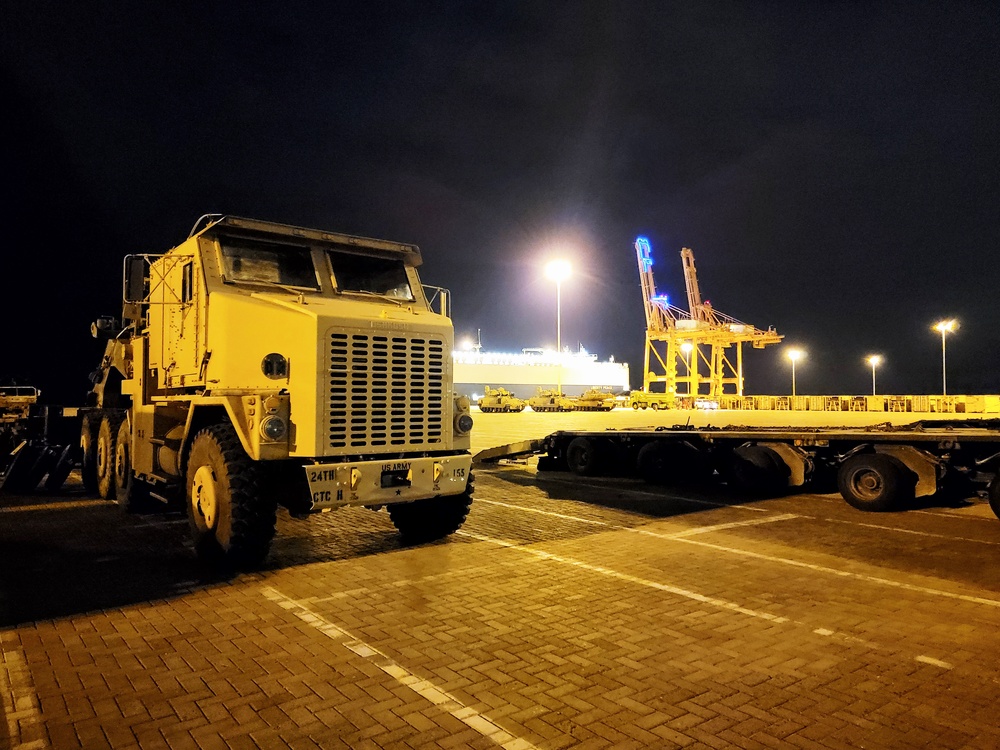DVIDS - Images - Operation Provider Caravan [Image 4 of 8]