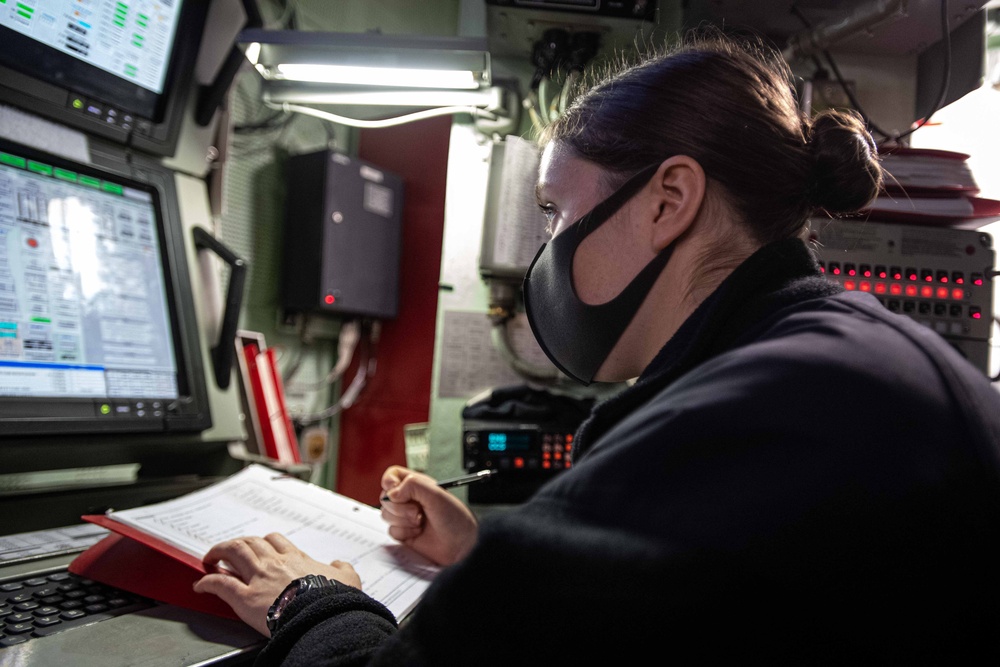 DVIDS - Images - USS America (LHA 6) Conducts Engineering Drills [Image ... DVIDS - Images - USS America (LHA 6) Conducts Engineering Drills [Image ...
