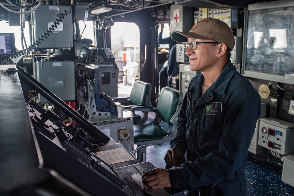 DVIDS - Images - USS O'Kane (DDG 77) Maintains a Vigilant Watch [Image ...