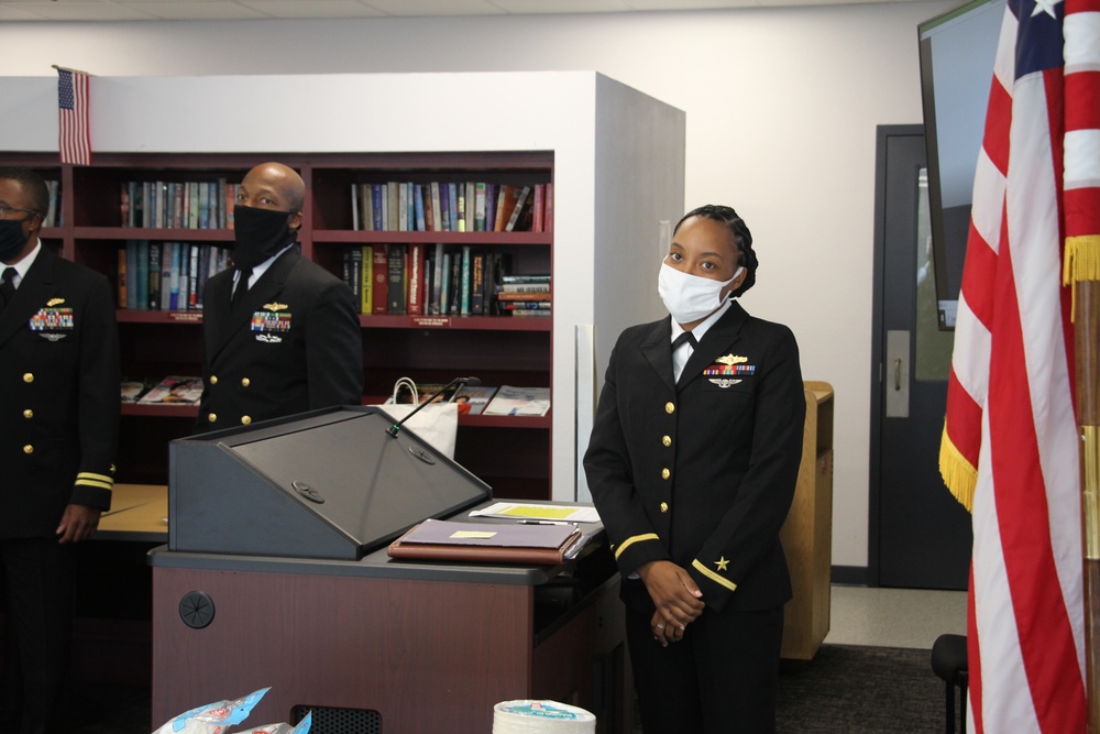 DVIDS - Images - Navy's 246th Birthday Celebration [Image 14 of 16]