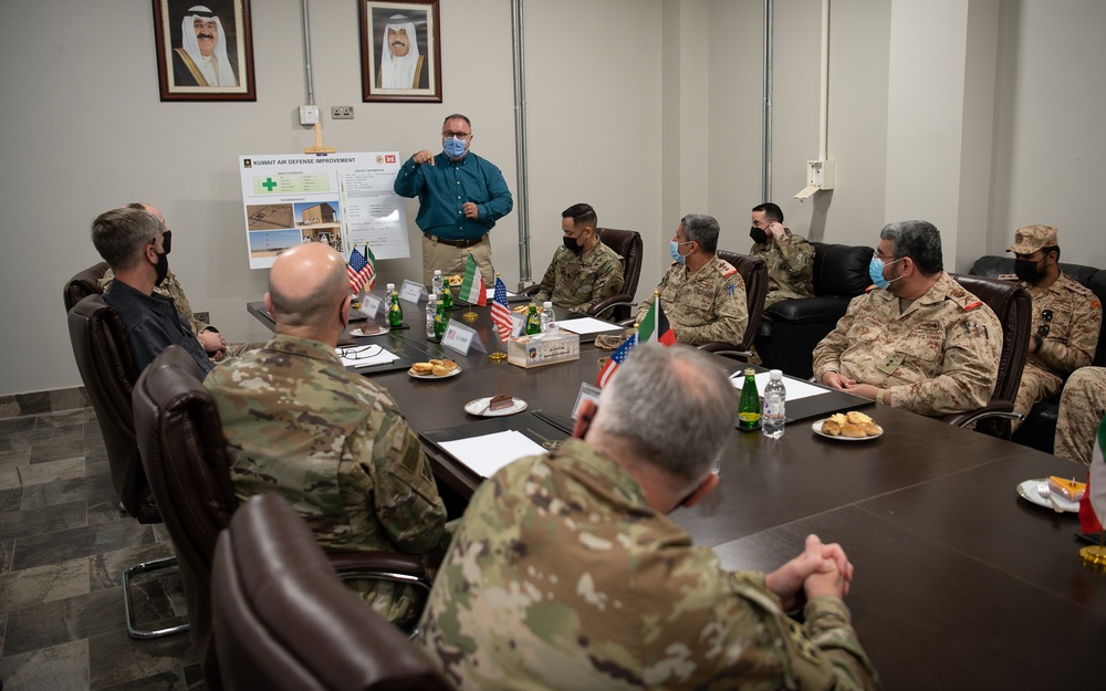 DVIDS - Images - USACE commander meets with Kuwaiti Air Defense ...