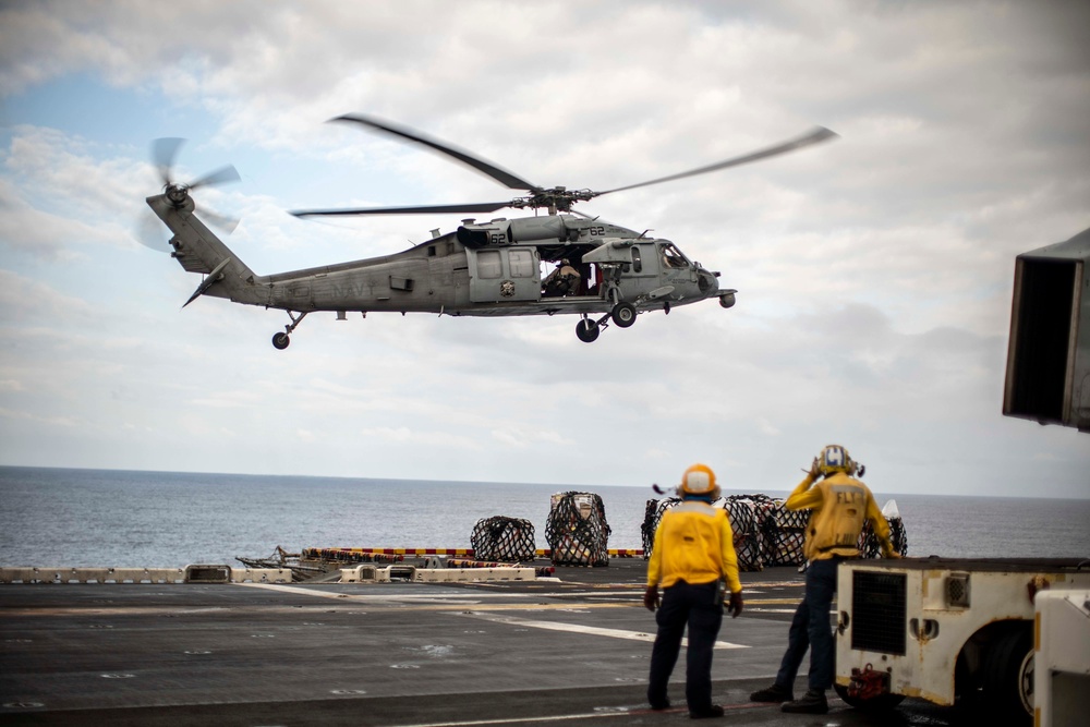 DVIDS - Images - 11th MEU and USS Essex (LHD 2) conduct a replenishment ...