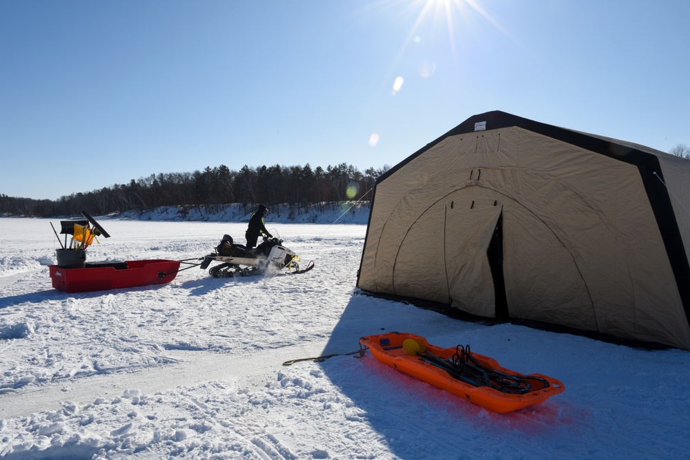 DVIDS - Images - Cold Water Ice Diving Course [Image 22 of 22]