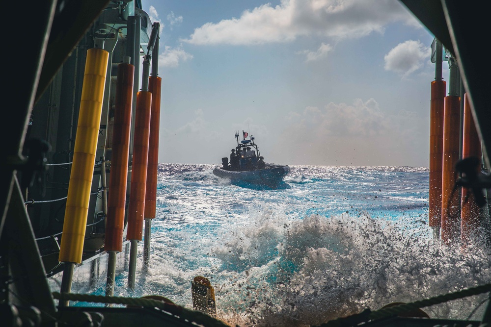 DVIDS - Images - USS Billings Conducts Small Boat (RHIB) Operations ...
