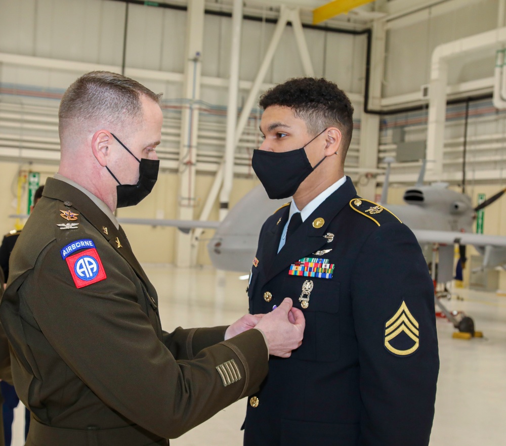 DVIDS - Images - SSG Timothy Brown Receives Purple Heart Award [Image 9 ...