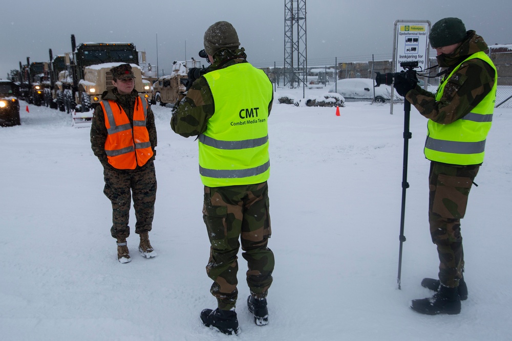 DVIDS - Images - II MEF leader conducts news interview at Verdal Port ...