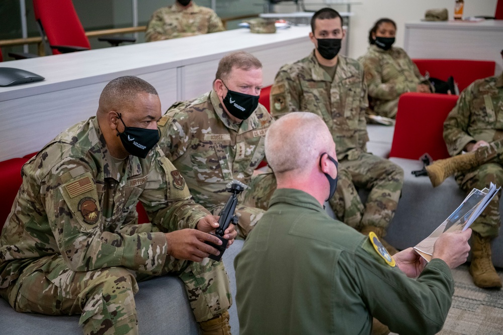 DVIDS - Images - Lt. Gen. Richard W. Scobee visits Travis Air Force ...