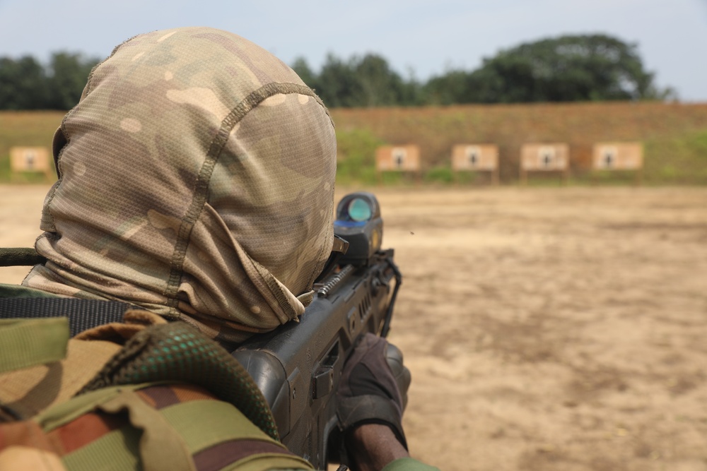 DVIDS - Images - French and Côte d'Ivoire practice marksmanship [Image ...