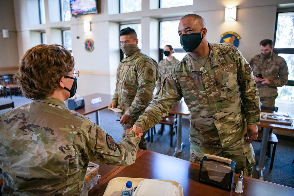 DVIDS - Images - Lt. Gen. Richard W. Scobee visits Travis Air Force ...