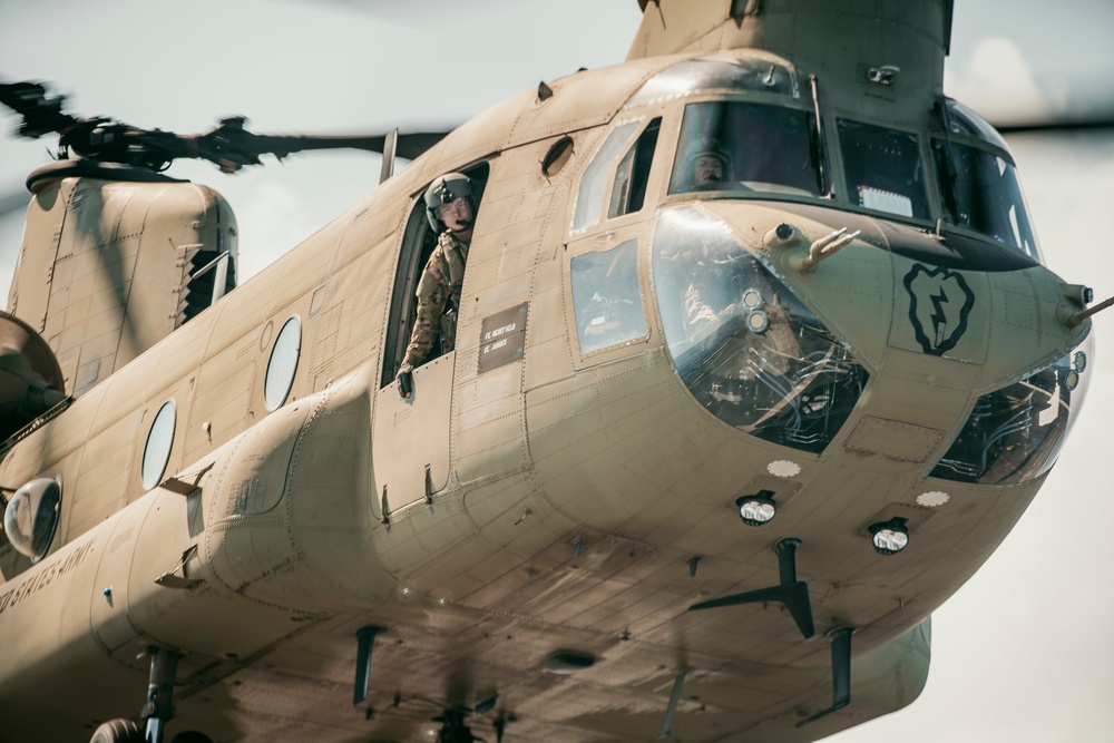 DVIDS - Images - Army CH-47s train aboard USS Portland [Image 5 of 9]