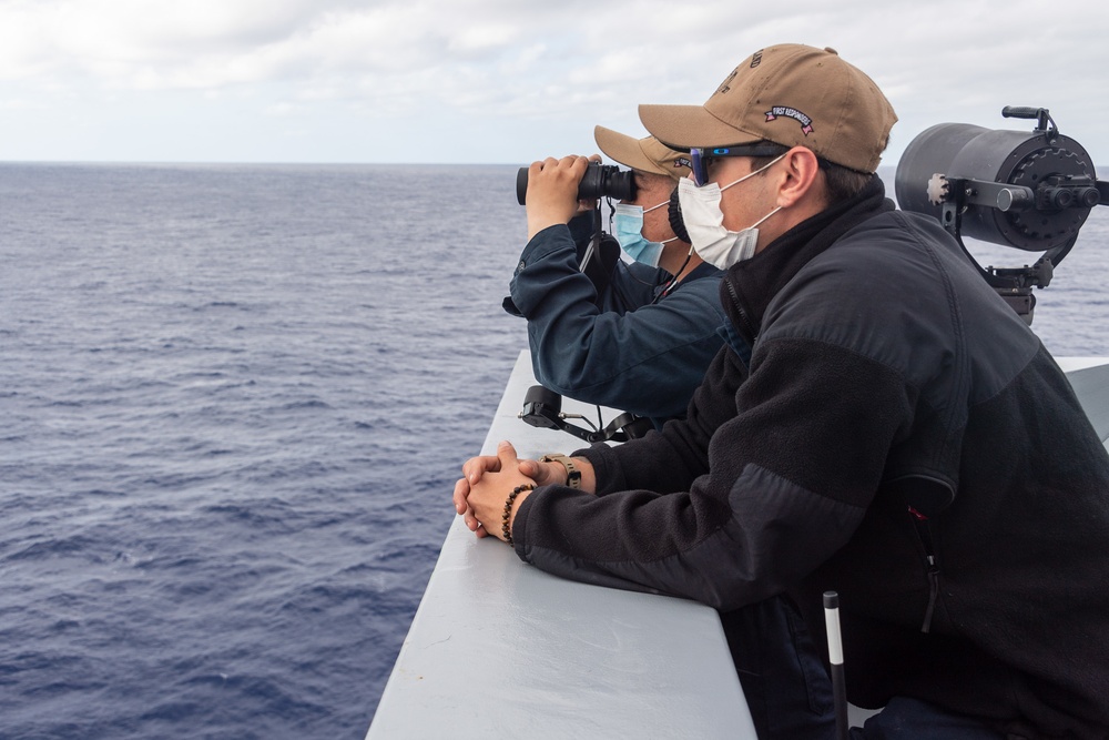 DVIDS - Images - USS Portland (LPD 27) Bridge Watchstanders