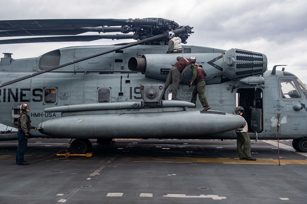 DVIDS - Images - USS America Conducts Flight Ops. [Image 2 of 6]