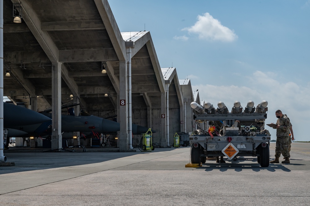DVIDS - Images - Loading up the force: 44th AMU F-15 generation [Image ...