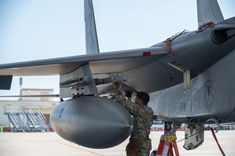DVIDS - Images - Loading up the force: 44th AMU F-15 generation [Image ...