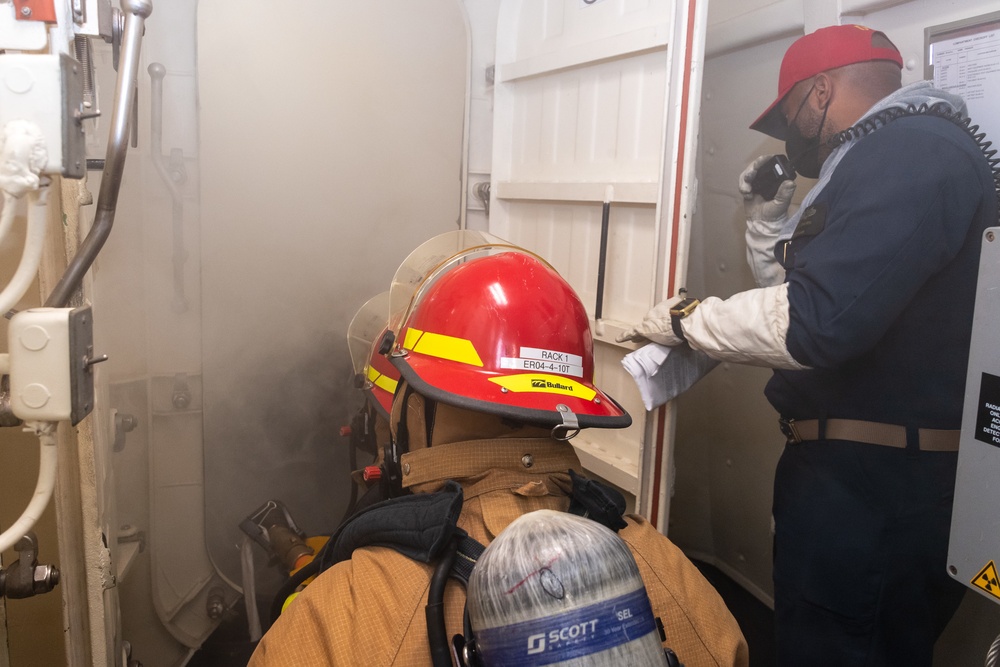 DVIDS - Images - USS Portland (LPD 27) Damage Control Training [Image 3 ...